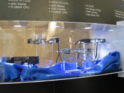 Epson's latest augmented reality headsets uses OLED microdisplays ...
