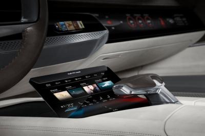 Audi shows a new concept car with a flexible OLED display | OLED-Info